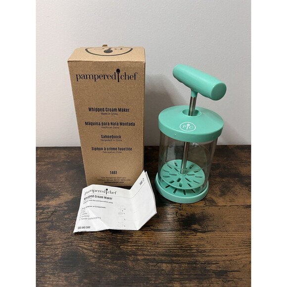 Pampered Chef | Kitchen | Pampered Chef Whipped Cream Maker Handheld ...